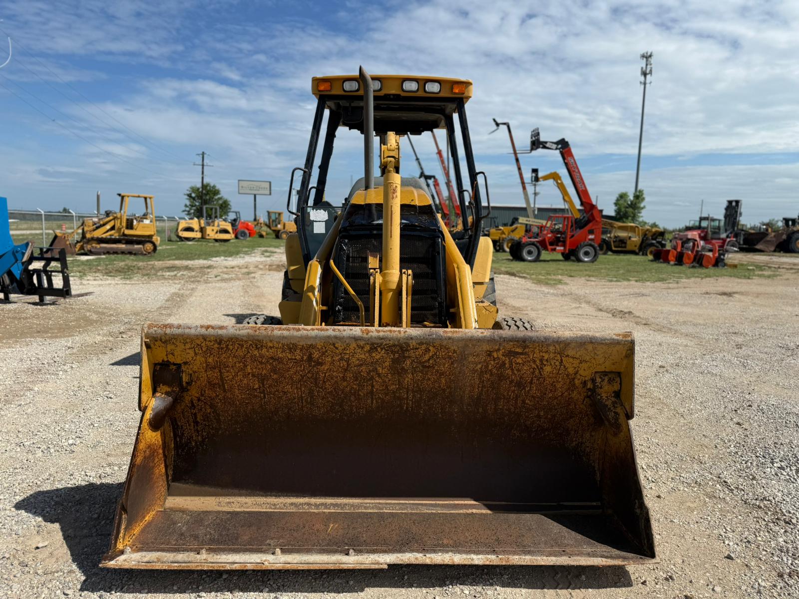 2000 CATERPILLAR 420D BACKHOE 2WD OPEN CAB – SKJ IMPORT & EXPORT